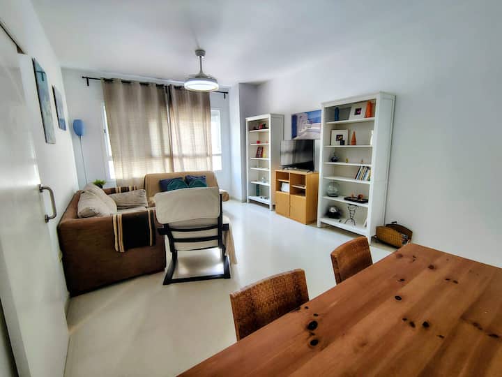 Lovely 2 Bedroom Flat, Central Location ,With Wifi - Isla Cristina