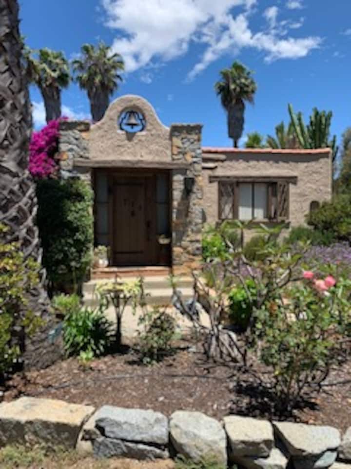 The Hh Hacienda - 1940's Hand Crafted Home - Vista, CA