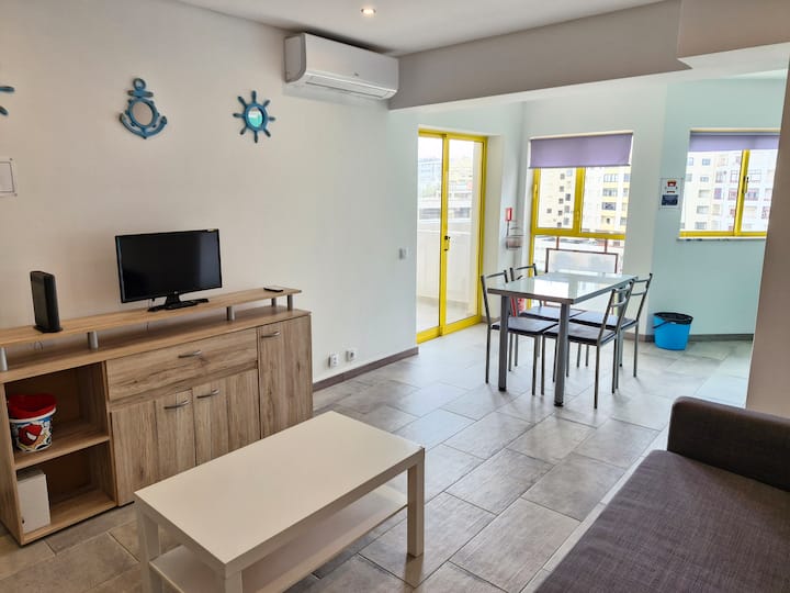 Beach Hut | 5 Min Beach • Ac • Wifi - Ferragudo