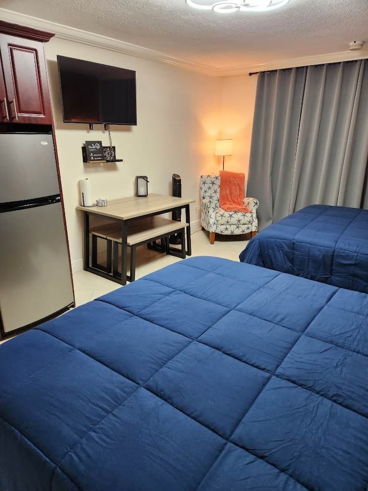 Condo On The Beach! - Sunny Isles Beach