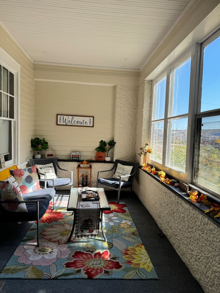 Charming Victorian Getaway By Lake
Shelbyville - Eagle Creek State Recreation Area, Findlay