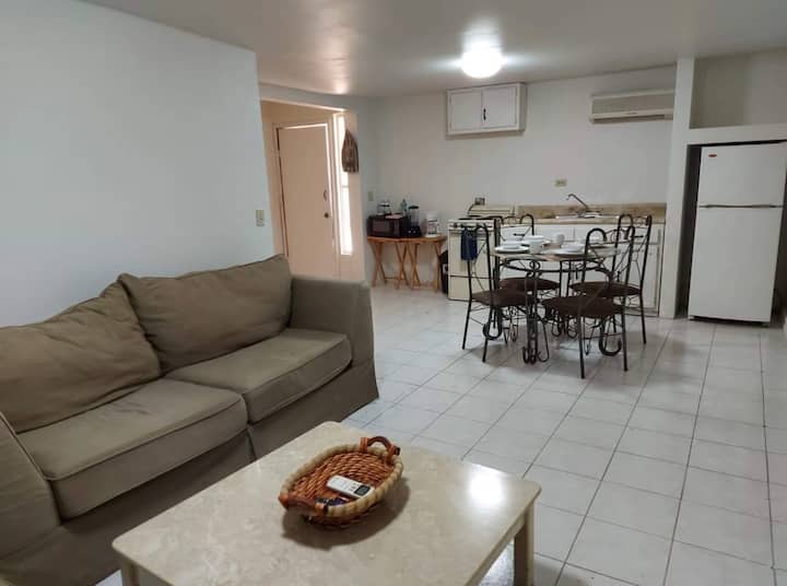 Acogedor,seguro Y Céntrico Depa - Mexicali