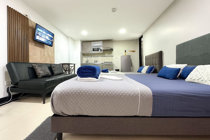 Increíble Loft, Hasta 5 Personas, Mall Unicentro - Medellín