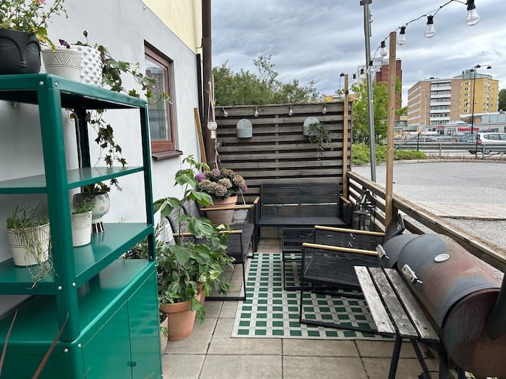 Central Lägenhet Med Stor Uteplats - Stockholm