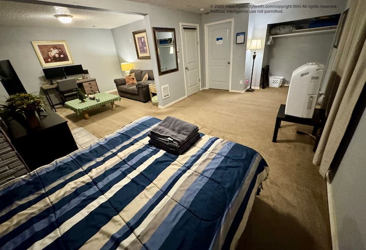 2 Bedrooms With Kitchenette Near Portland - Vancouver, WA