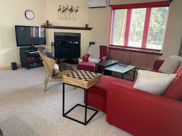 Golf And Ski Retreat With Pool - Citq 305634 - Mont-Tremblant