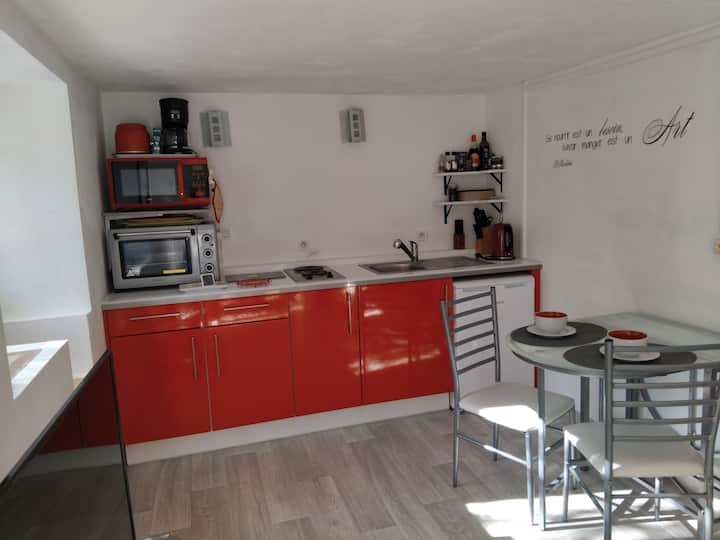 Le Jardin Fleuri - Parking Gratuit à Proximité - Bagnères-de-Bigorre