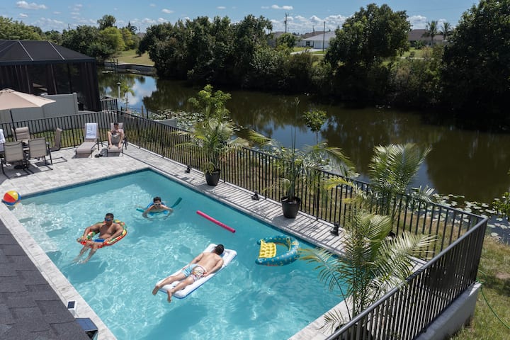 Peaceful Sunrise On The Water - Cape Coral, FL