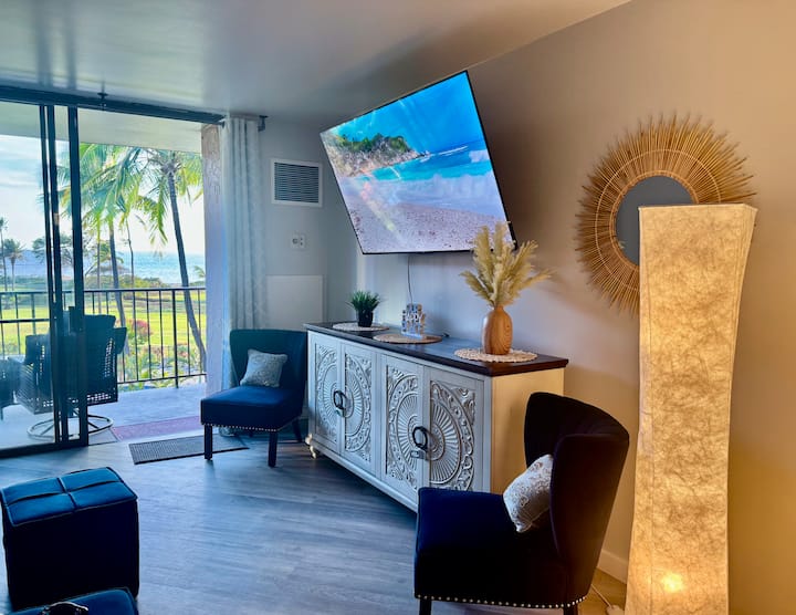 Oceanfront, Beautiful View, Newly Renovated! - Maui, HI