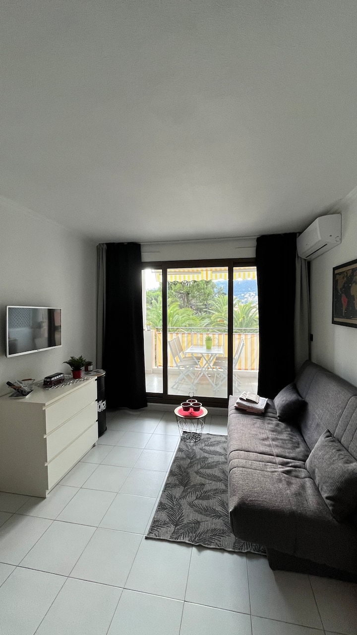 Studio In A Pierre & Vacances Residence. - Villefranche-sur-Mer