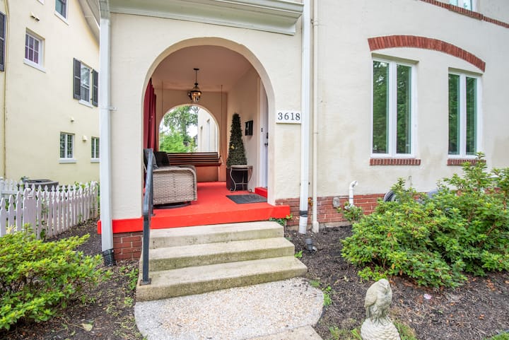 Chevy Chase 4 Br/2 Offices - Luxury Bedding - Washington, DC