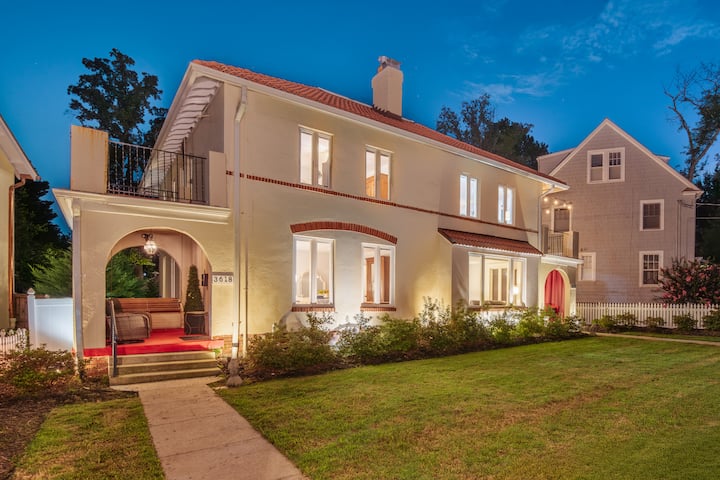 Chevy Chase 4br | Walk To Metro | Luxury Bedding - Bethesda