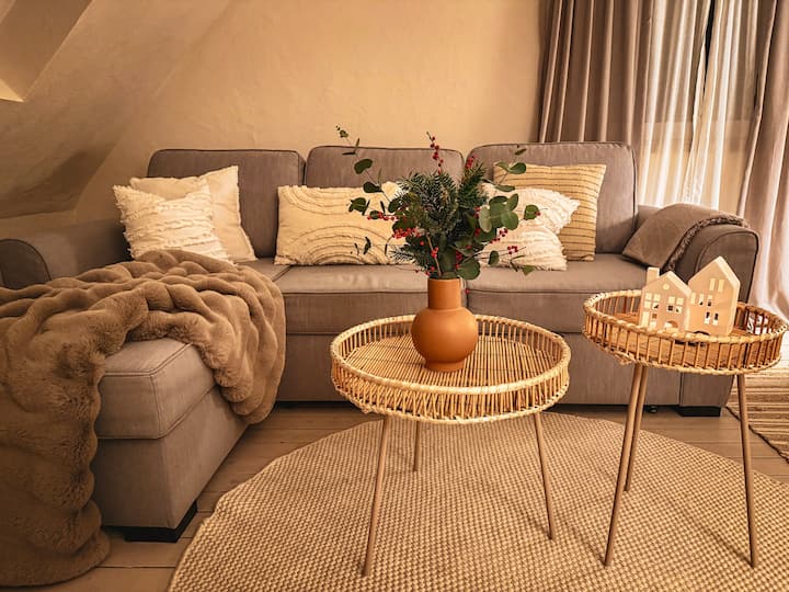 Cozy City Apartment Daun –  Walk To Town & Trails - Daun