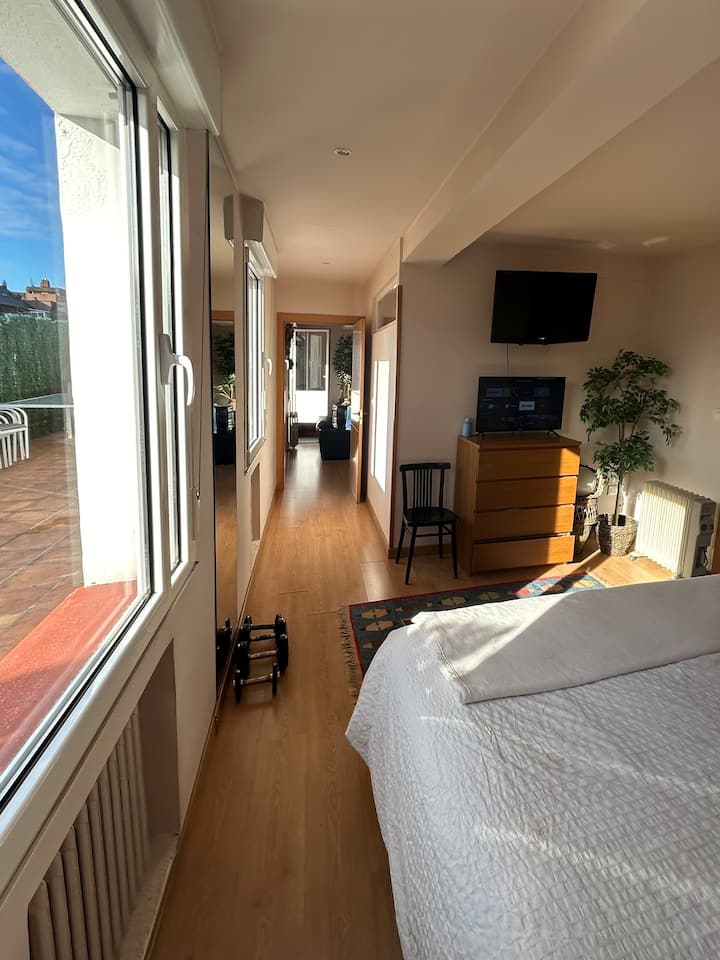 Oferta Apto/ático Con Terraza Centro De Oviedo - Oviedo