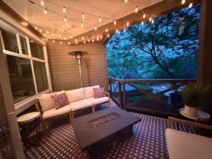 Furnished | Pet Friendly | 90+ Day Stays Only - Langley