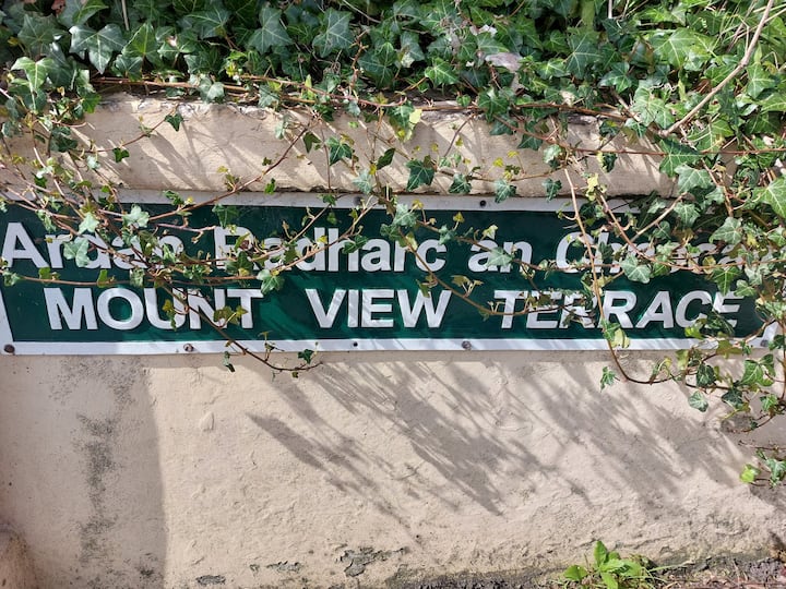 Neat Double Bed Room Close To City Centre - Cork