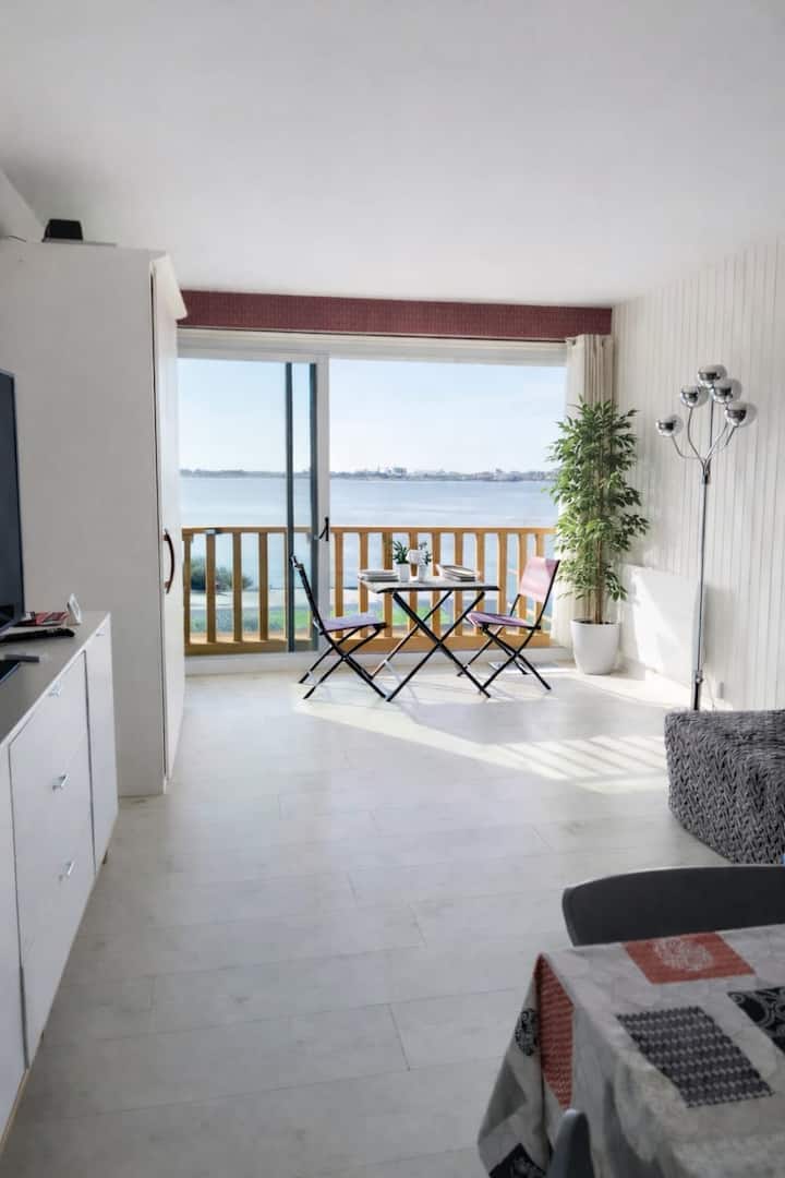 Appartement Avec Vue Mer Et Plage. - La Rochelle