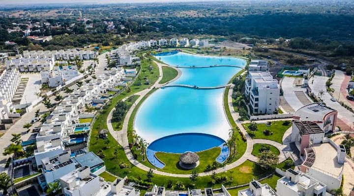 Escapada Premium: Albercas, Gym, Pádel Y Casa Club - Cocoyoc