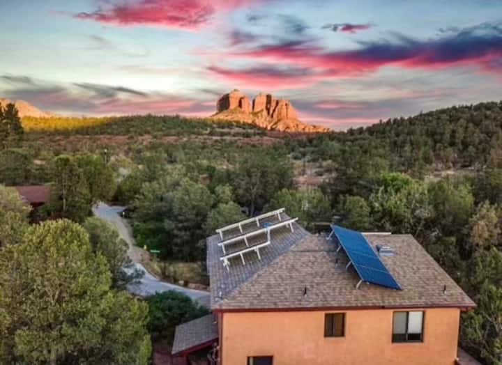 Cathedral Home - Red Rock Views From Every Room - Sedona, AZ