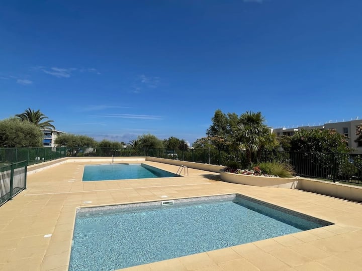 Le Rive Azur - Spacieux - Clim - Parking - Piscine - Antibes