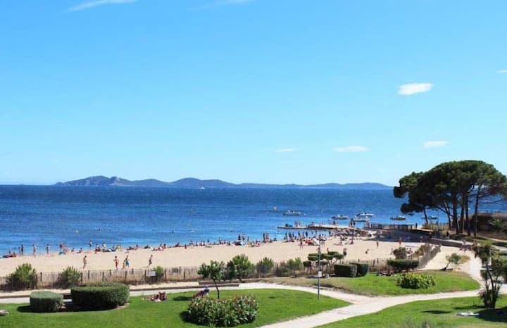 T3 Beachfront Sandy Beach French Riviera - Costa Azul