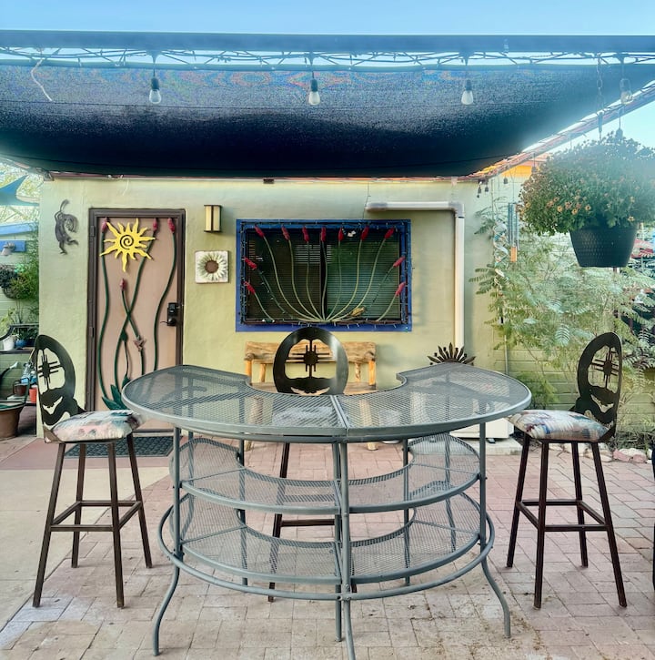 Charming Guest House Near Downtown, Uofa - Tucson, AZ