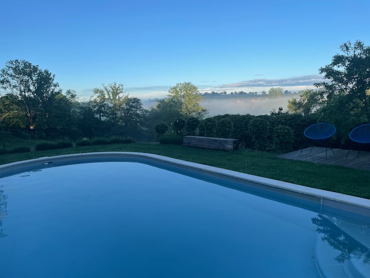 Country House Lost In Bourgone - La Clayette