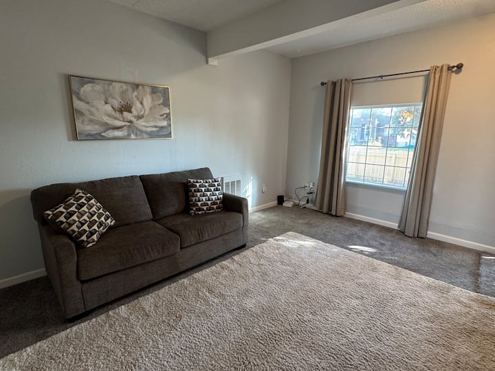 5 Minute Drive From Downtown - Yakima, WA