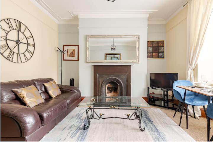 Cozy West End Aberdeen 1 Bed Flat Easy Access - Aberdeen