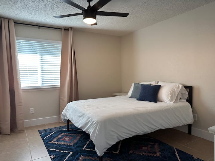 2 Bed South Austin Stay - オースティン, TX