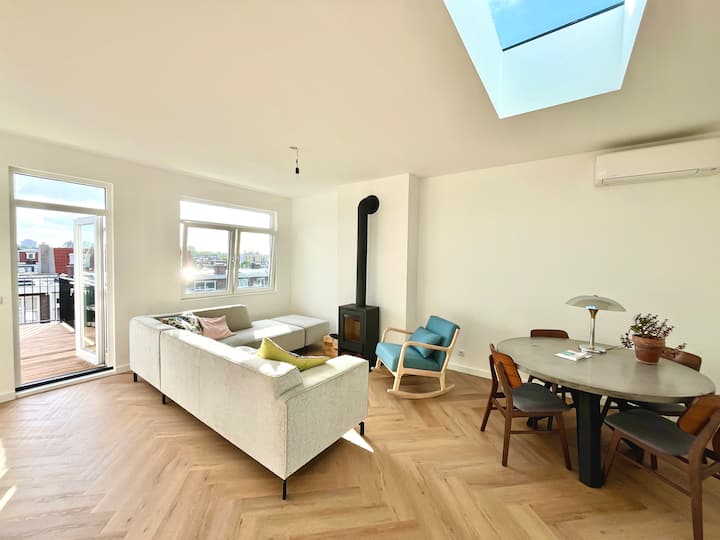 Stunning Rooftop Apt: Free Bikes & Beach Nearby - L'Aia