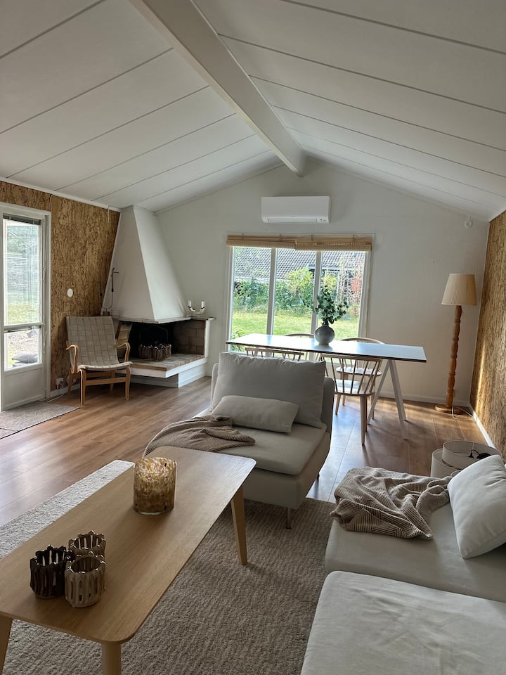 Mysig Stuga Nära Till Strand Och Natur! - Skanör