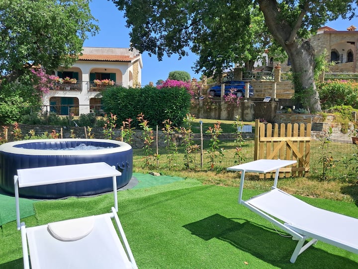 Luxueux Appartement Panoramique Avec Jacuzzi - San Mauro Cilento