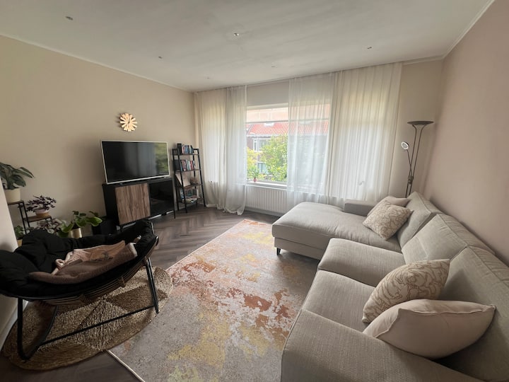 Spacious Home In A Calm Area By The Hague - The Hague