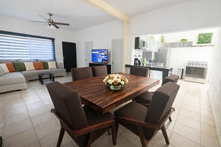 Casa Familiar Alberca Y Aire Acondicionado - Colima