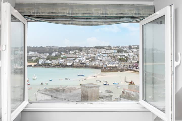 Luxury St Ives 3 Bedroom Beach Cottage Balgwidden - St Ives