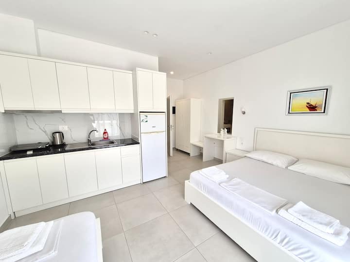 Cataleya Ksamil | Near Beach & Bus Stop - Ksamil