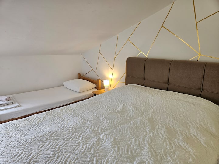Studio Apartment In The Wonderful City Of Novalja - Pag