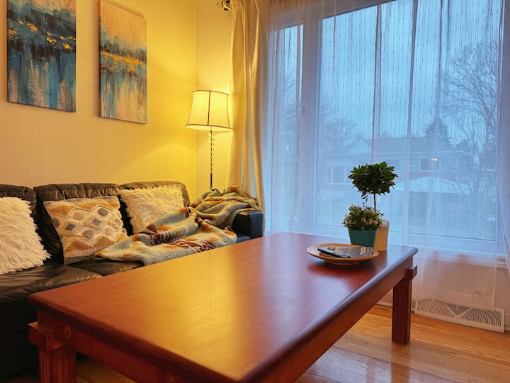 Quiet&safe Neighborhood Close To Dt Free Parking - Brossard