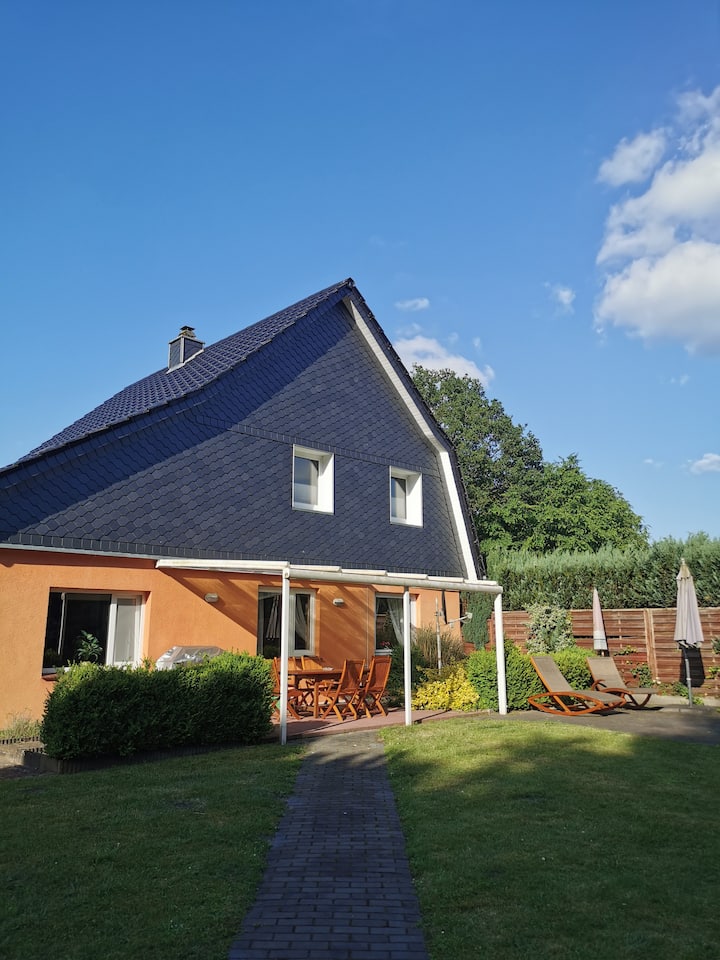 Boardinghouse Neumünster - Nahe Doc, Stadt, A7 - Bockhorn