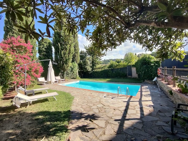 Relax In Campagna Con Piscina E Giardino. - San Gimignano