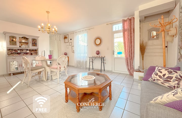 Maison Ville 2/4/5 Pers - Parking Privé - Baume-les-Messieurs