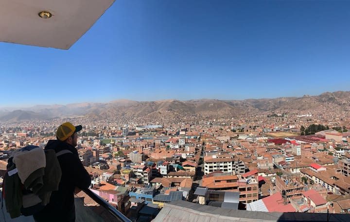 Cristina Ofrece Depto. Con Vista A La Ciudad - Cuzco