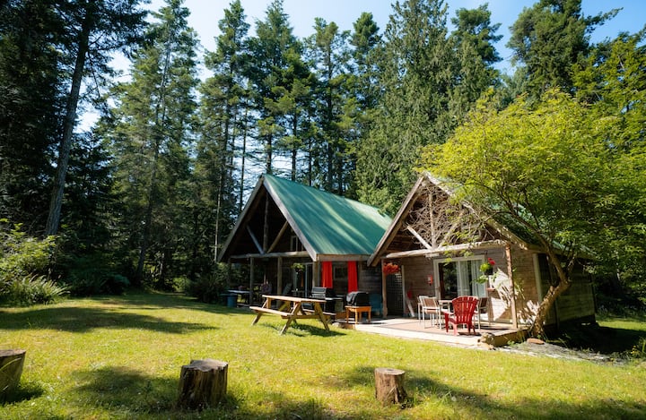 Cozy Cabins In The Woods - Hornby Island