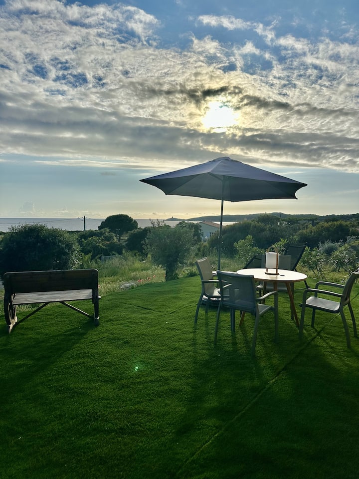 Appartement Vue Mer à 3 Minutes à Pied De La Plage - Cargèse
