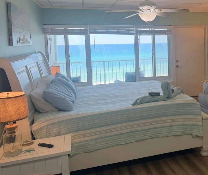 Beachfront-balcony-steps To Beach-near Pier Park - Panama City Beach, FL