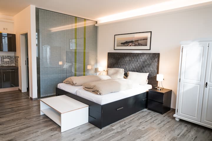 Peters Pension Ilmmünster Black & White - Allershausen