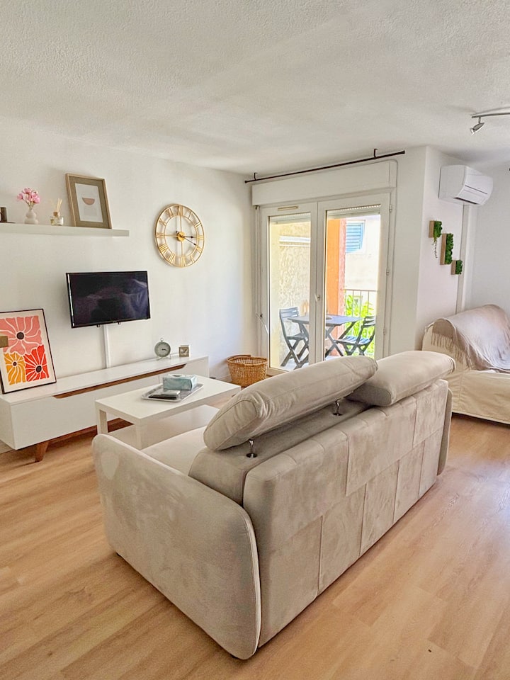 Studio Cosy à 500m De La Plage - Plage de Saint-Aygulf