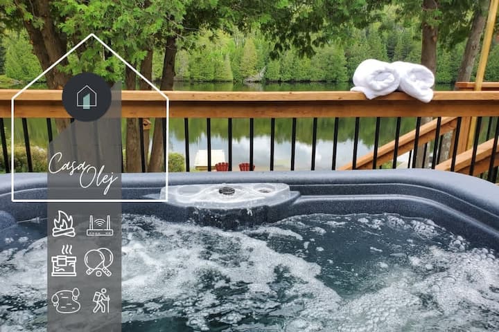 Magical Moments Hot Tub & Swimmable Lake - Laurentides