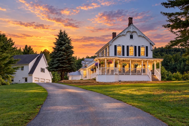 One-of-a-kind 4 Acre Adirondack Escape Short Drive To Lg & Gore Mountain! - State of New York